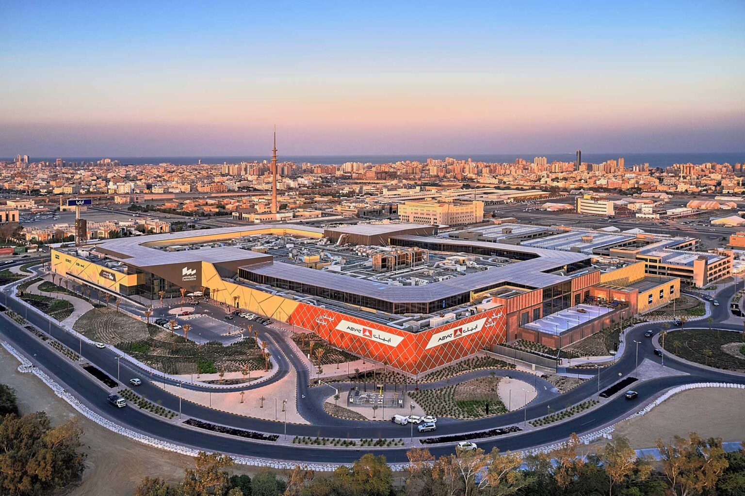 04. The Warehouse Mall | Al Mulla Engineering